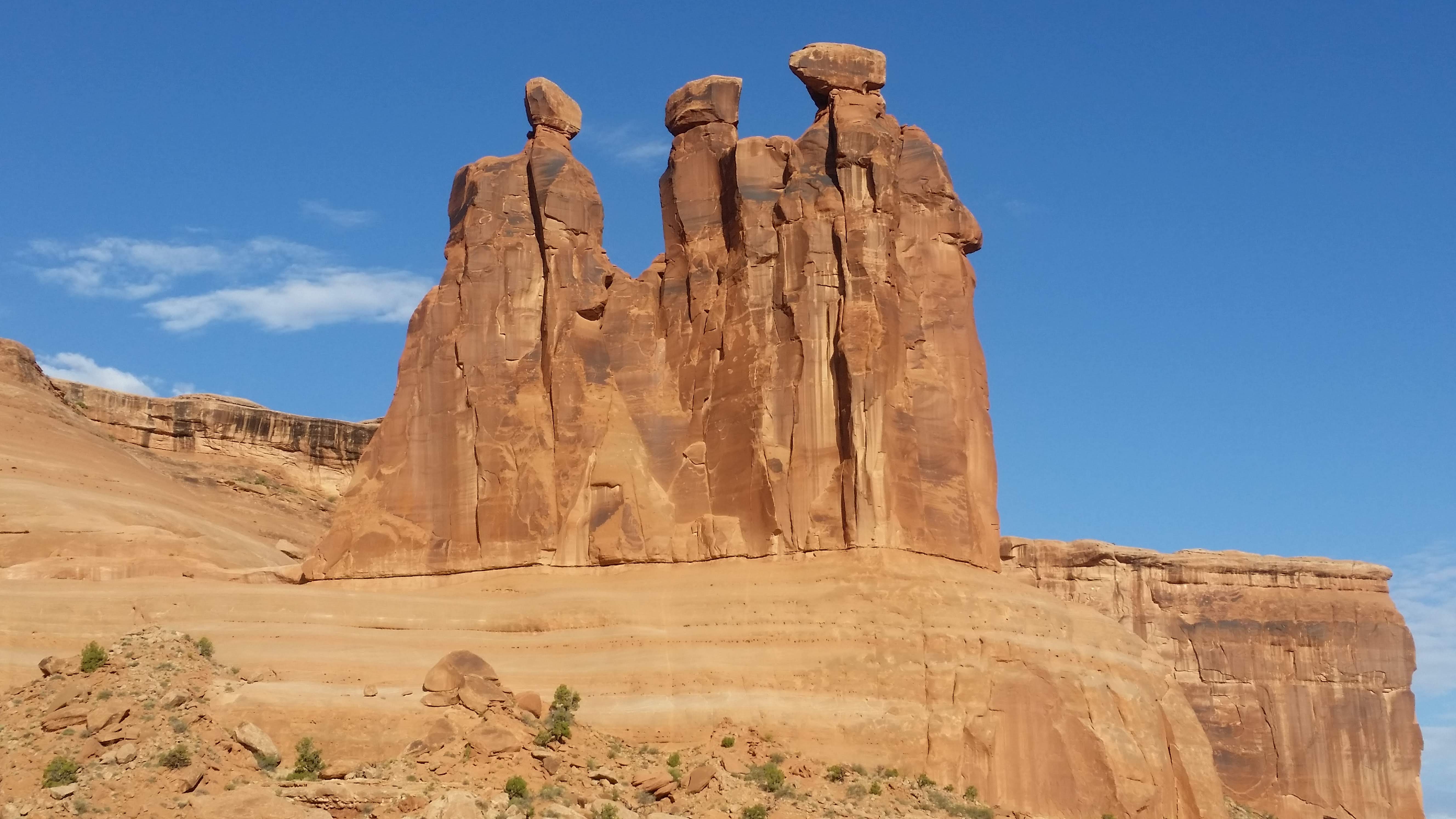 Moab: First Impressions – The Long Brown Path